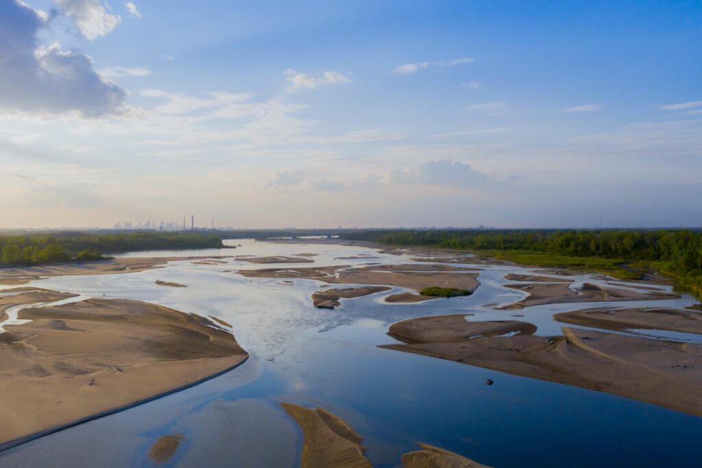 Susza hydrologiczna: co to jest, przyczyny i zagrożenia - Noizer.pl